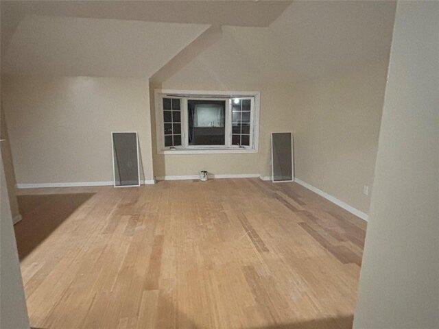 Hillmeyer Nd Ave Units And,arverne, Home For Rent