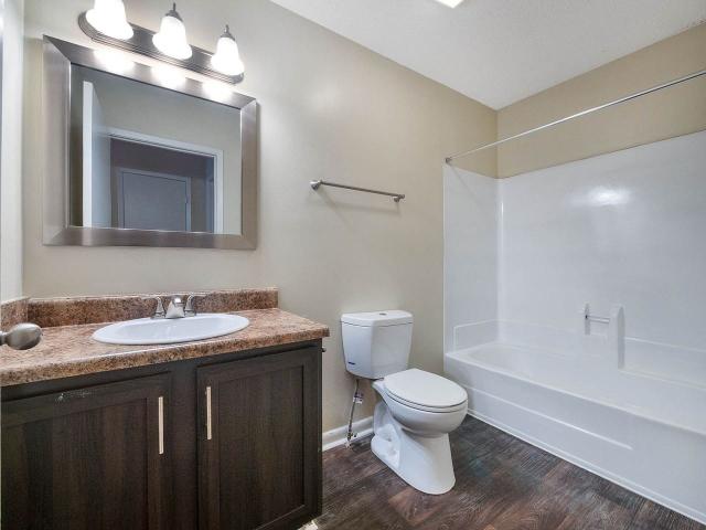 Hills at Oakwood 3 Bedroom Apartment for Rent at 4827 Jersey Pike, Chattanooga, TN 37416 Bonny Oaks Highway 58