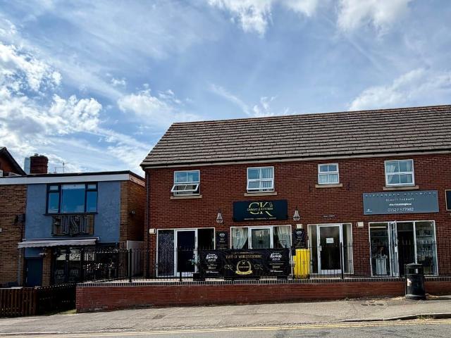 Hills Court, New Road, Bromsgrove B60, 1 bed flat to rent, £850 pcm | PrimeLocation