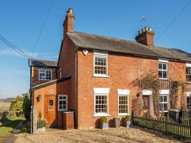 Hills End, Eversholt, 2 Bedroom End