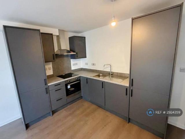 Hills Road, Cambridge, CB2 1 bed flat to rent £1,800 pcm £415 pw
