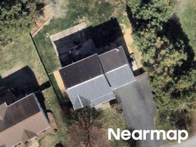 Hillsborough Ln