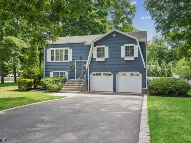 Hillside Ter, Bernards Twp, Home For Sale