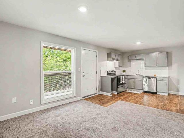 Hillside Apartments Studio Apartment for Rent at 414 Hillside Dr, Independence, MO 64050 Queen City