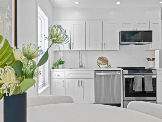 Hillside Ave Apt,somerville, Condo For Sale