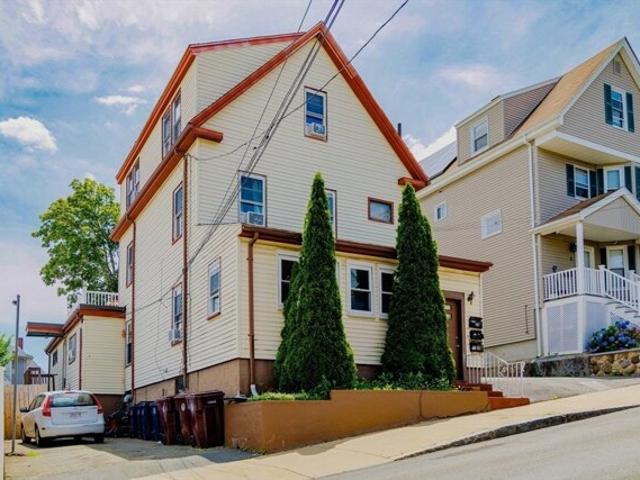 Hillside Ave, Everett, Home For Sale