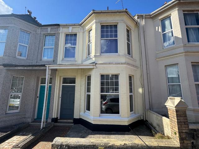 Hillside Avenue, Room 1, Mutley PL4, 5 bed shared accommodation to rent, £475 pcm | PrimeLocation
