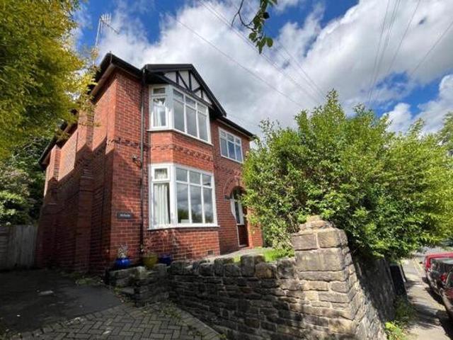 Hillside, Carrhill Road, 3 Bedroom Detached