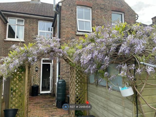 Hillside Cottages, Haywards Heath RH17, 3 bed terraced house to rent, £1,500 pcm | PrimeLocation