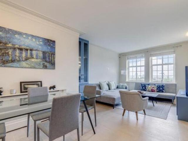Hillside Court, Finchley Road, 3 Bedroom Flat