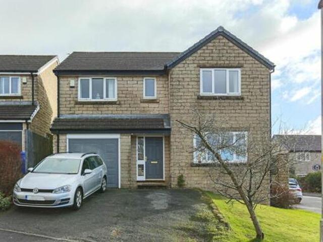 Hillside Close, Loveclough, 4 Bedroom Detached