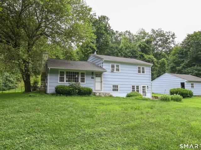 Hillside Ct, Brookfield, Home For Sale