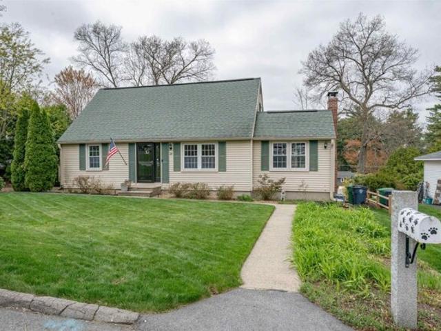 Hillside Dr, Nashua, Home For Sale