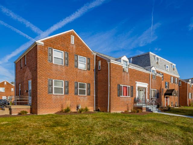Hillside Meadows 1 Bedroom Apartment for Rent at 1526 Parkline Dr, Whitehall, PA 15227 Whitehall