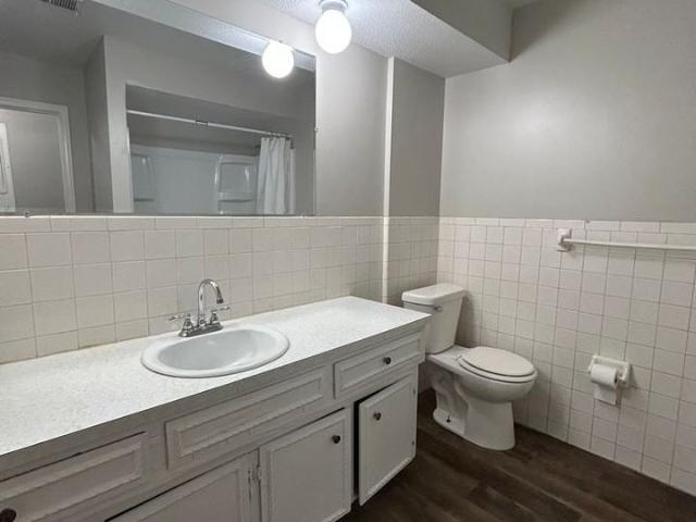 Hillside Park Rentals 4730 N. 61st St. 2 Bedroom Apartment for Rent at 4730 N 61st St, Omaha, NE 68104 Northwest Omaha