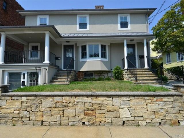Hillside Pl, Eastchester, Home For Sale