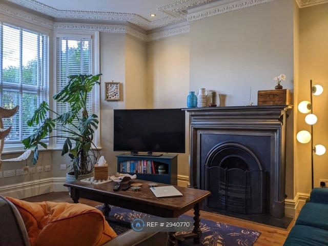 Hillside Road, Bristol BS5, 2 bed terraced house to rent, £1,750 pcm | PrimeLocation