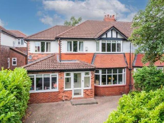 Hillside Road, Hale, 4 Bedroom Semi detached