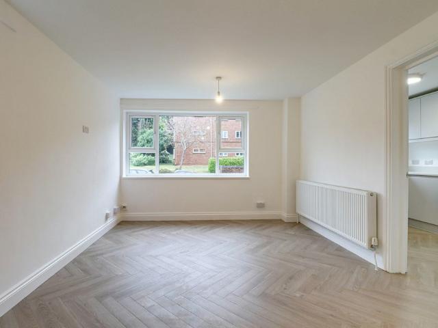 Hillside Road, Harpenden, AL5 4DH
