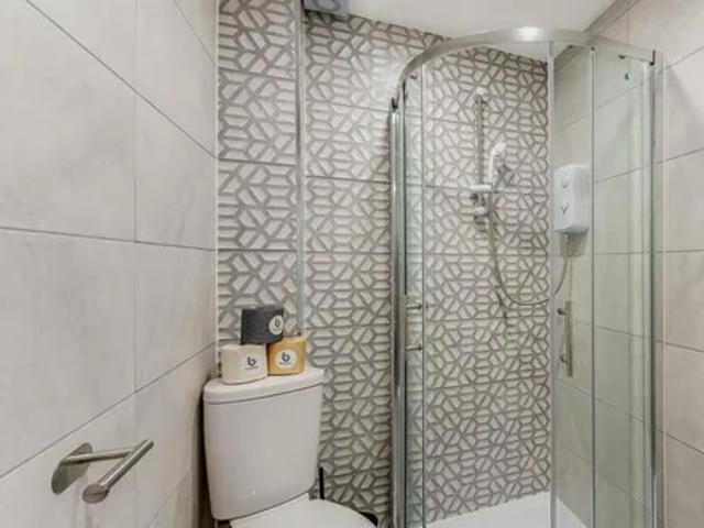 Hillside Road, South Tottenham, London, N15 6LU, United Kingdom | Studio apartment for rent #135186593 | Rentberry