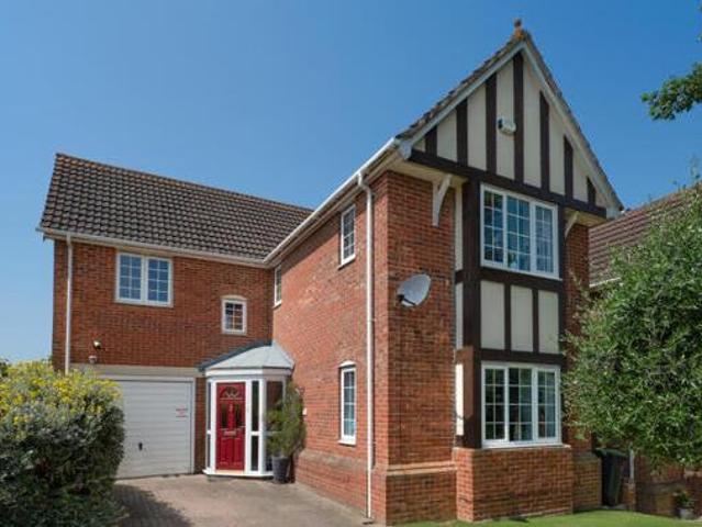 Hillside Road, Whitstable, 4 Bedroom Detached