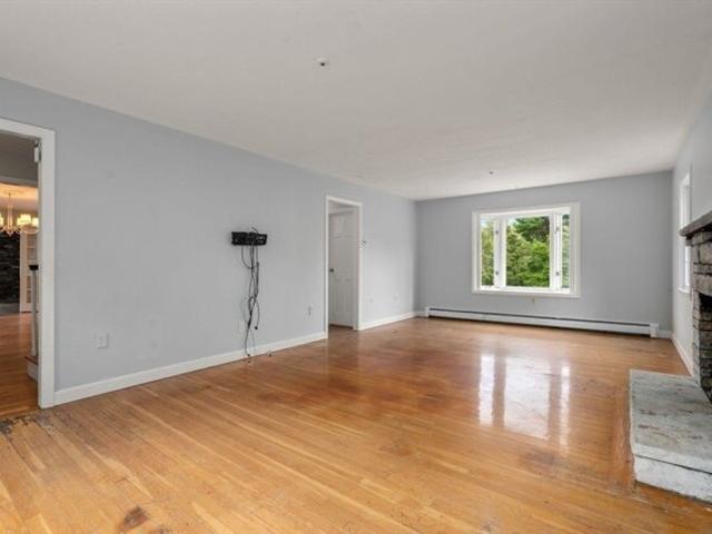 Hillside St, Milton, Home For Sale