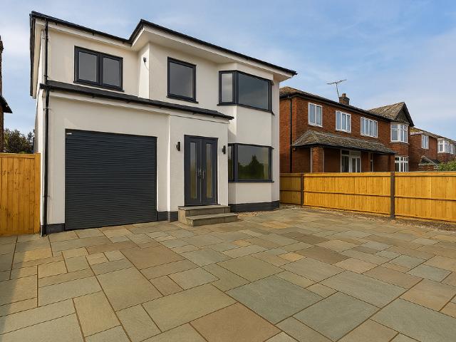 Hillsway Crescent, MANSFIELD, NG18 6 bed property to rent £2,250 pcm £519 pw