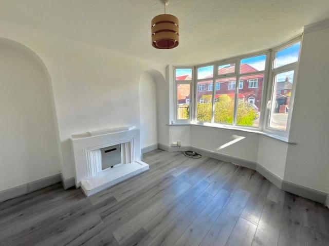 Hillsway Crescent, Mansfield, NG18