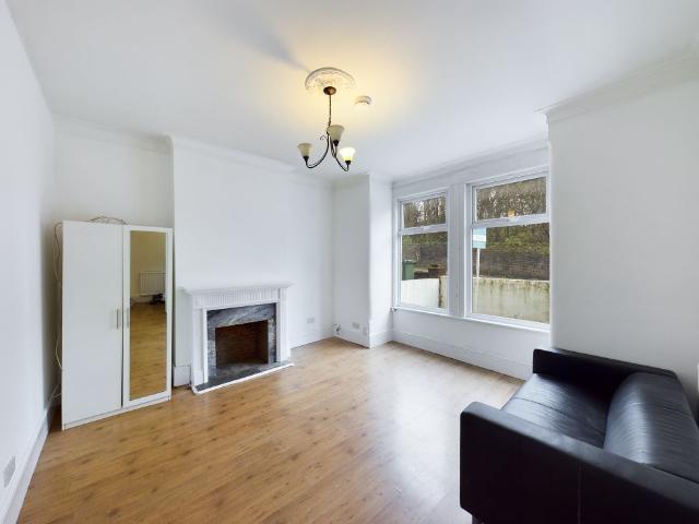 Hillreach, Woolwich, SE18, London