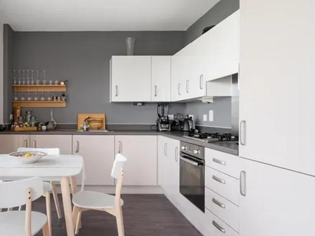 Hilltop Avenue, London, NW10 8GP, United Kingdom | 2 bed apartment for rent #139069644 | Rentberry