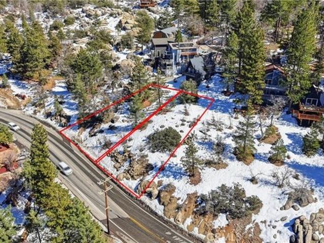 Hilltop Blvd, Running Springs, CA 92382