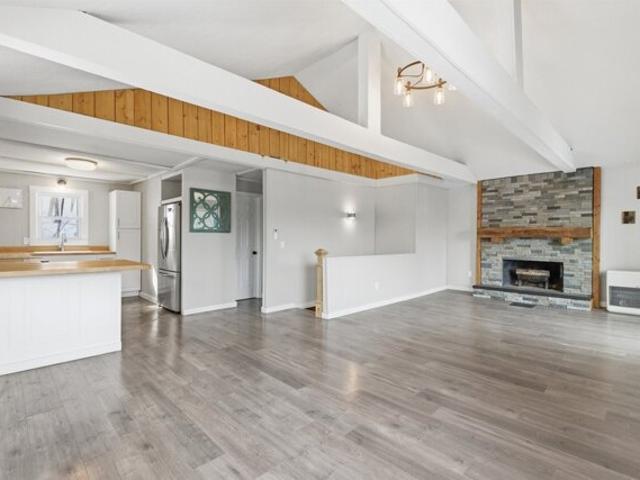 Hilltop Dr, Newbury, Home For Sale