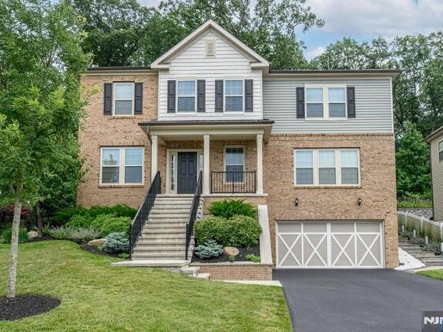 Hilltop Dr, Caldwell, Home For Sale