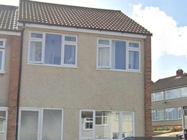 Hilltop Gardens, St. George, Bristol. 4 bed semi detached house to rent £2,300 pcm £531 pw