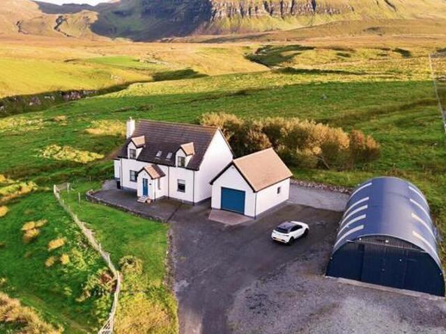 Hilltop House And Agricultural Building, B Conista, Guest House For