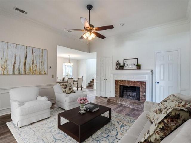 Hilltop Ln, Plano, Home For Sale