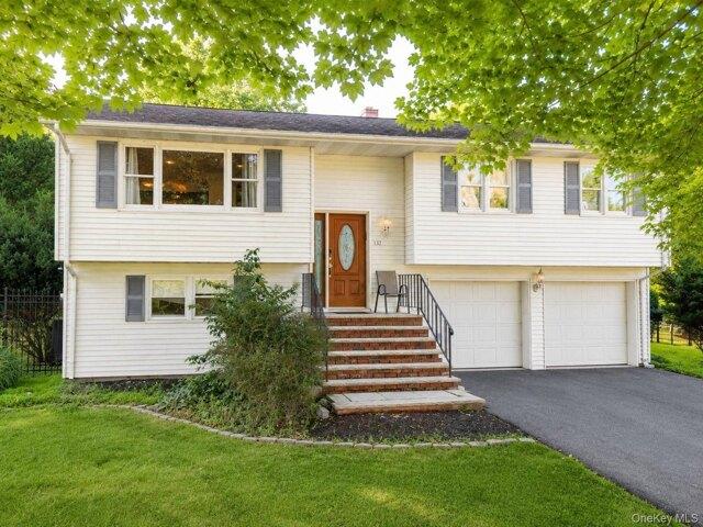 Hilltop Rd, Monroe, Home For Sale