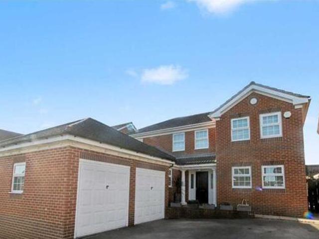 Hilltop Rise, Newthorpe, 4 Bedroom Detached
