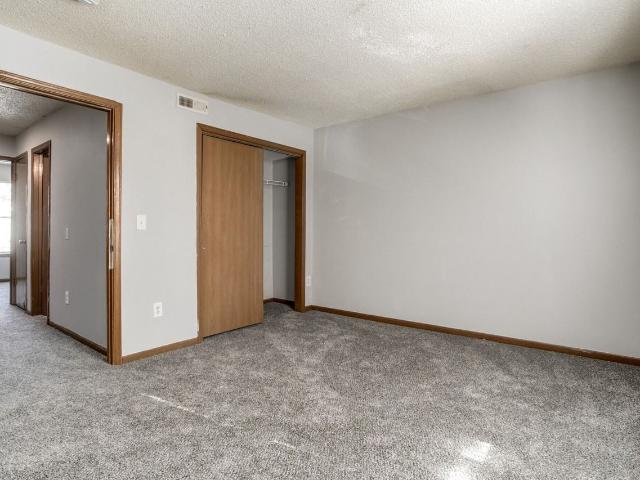 Hilltop Townhomes 2 Bedroom Home for Rent at 2420 Delavan Ave, Kansas City, KS 66104 Northwest