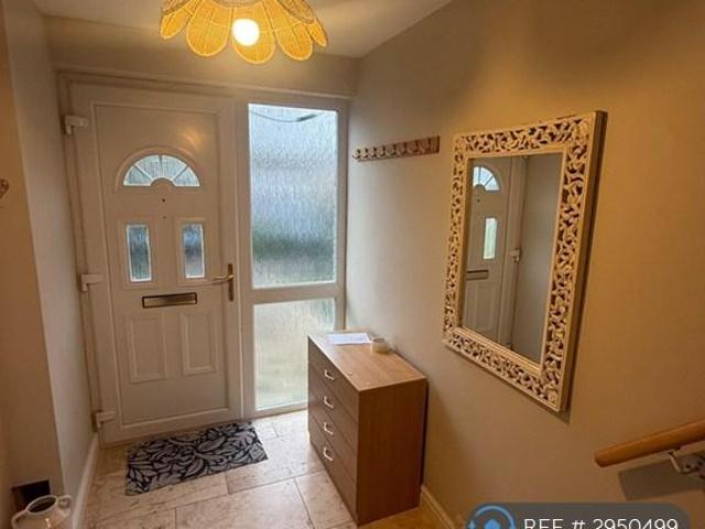 Hilltop View, Bristol, BS5 3 bed terraced house to rent £1,690 pcm £390 pw