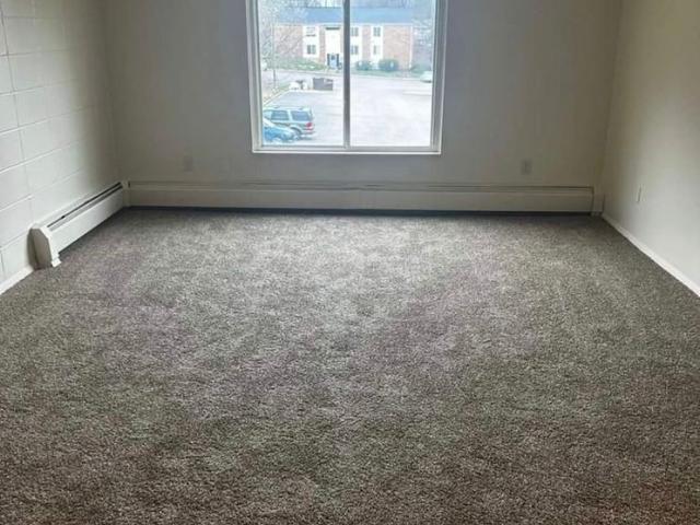 Hillview appartments 1906 3 Bedroom Apartment for Rent at 1906, 6th St. NE, Canton, OH 44704 OPEN