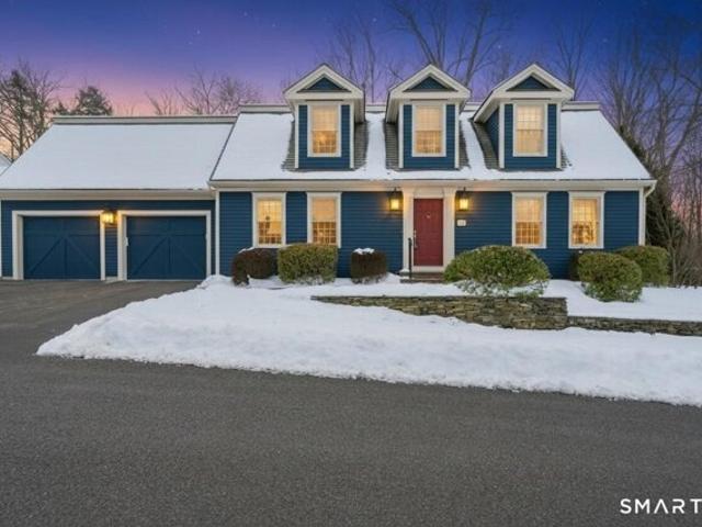 Hillview Ln, Woodbury, Home For Sale