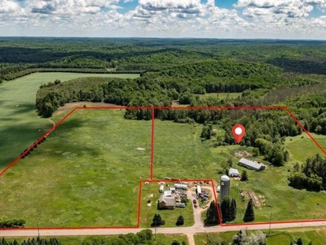 Hillview Rd, Antigo, WI 54409