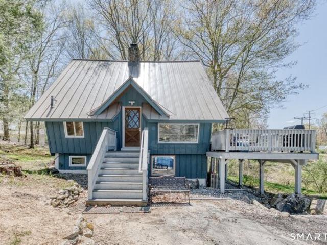Hillyndale Rd, Mansfield, Home For Sale