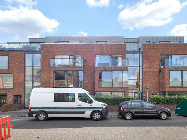 Hillyard Street, London SW9, 1 bed flat to rent, £2,200 pcm | PrimeLocation