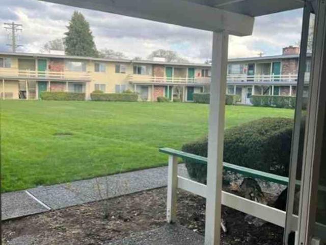 Hipkins Court Apartments 2 Bedroom Apartment for Rent at 8605 Hipkins Rd Sw, Lakewood, WA 98498 Central Lakes