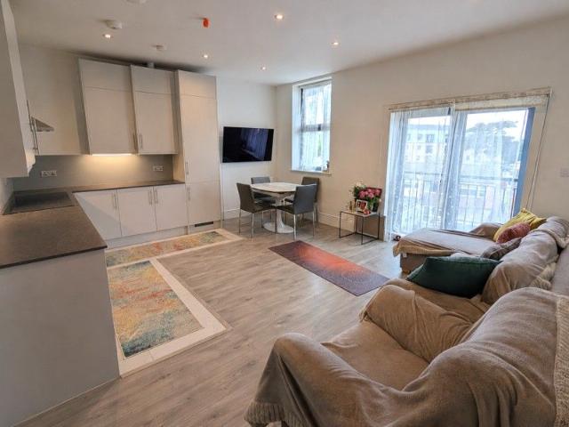 Hipley Street, Woking 1 bedroomProperty for lettings Seymours