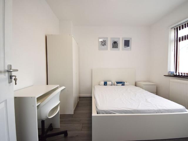 Hipswell Highway, Coventry CV2, Room to rent, £450 pcm | PrimeLocation