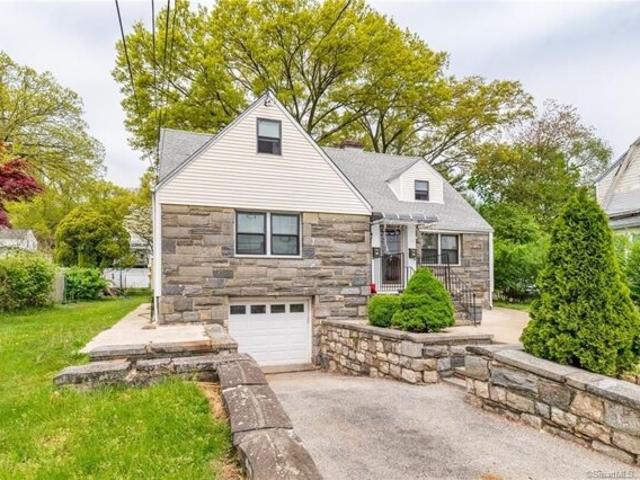 Hirsch Rd, Stamford, Home For Sale