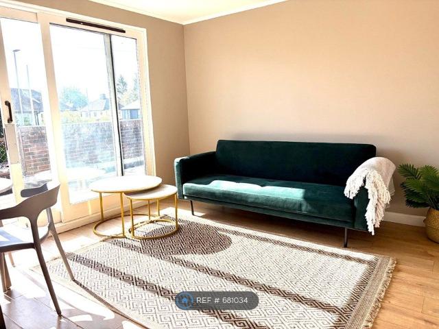 Histon Road, Cambridge CB4, 1 bed flat to rent, £2,050 pcm | PrimeLocation